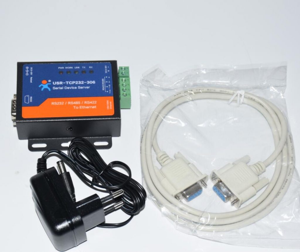 USR-TCP232-306 Low cost RS232 RS485 RS422 serial to network ethernet converter with web page ...
